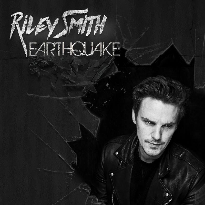 Riley Smith - Free music on ToneDen