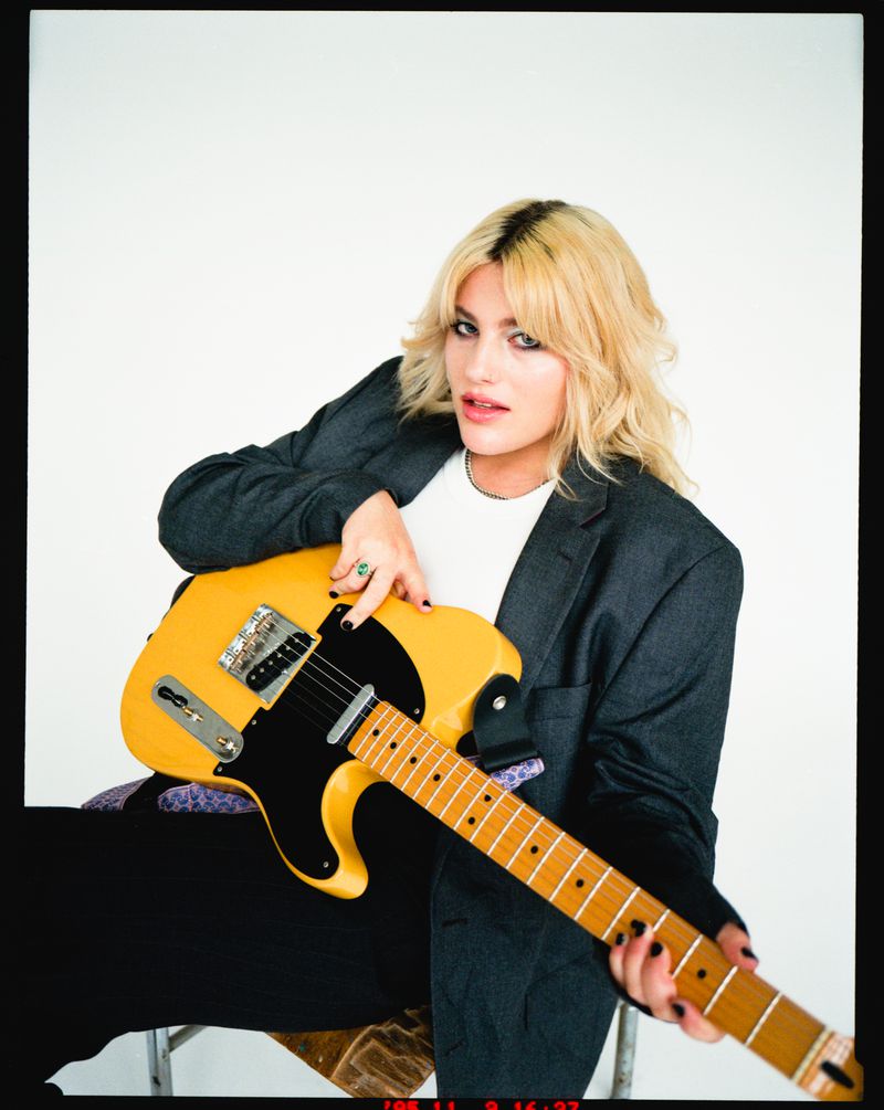 ella jane - Free music on ToneDen