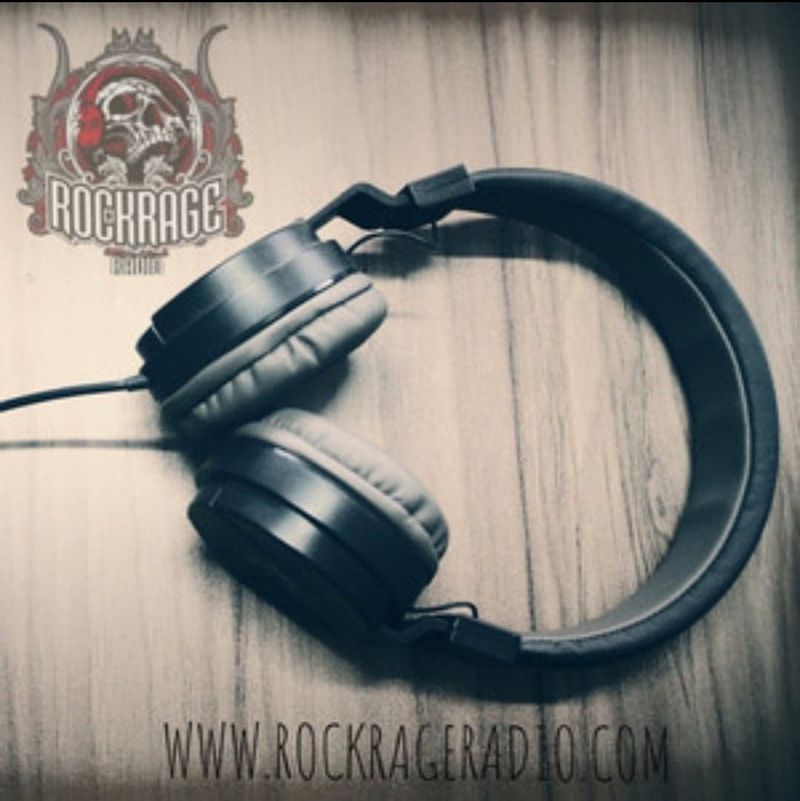 ToneDen - Automated Social Marketing